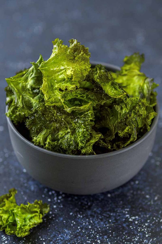 How Nutritious Is Raw Kale? | Gardener’s Path